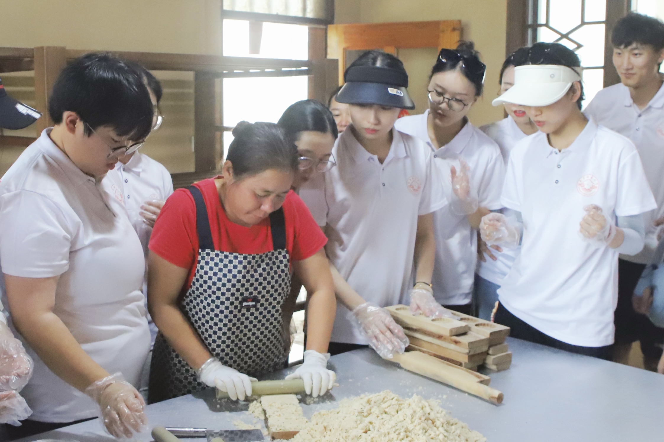 南宁师范大学研究生会、易班学生工作站暑期“三下乡”实践团探索乡村振兴新路径-党委研究生工作部/研究生院